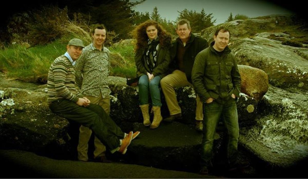 Clann Mhic Ruairí kick off "Wild Atlantic Craic" festival in Dunfanaghy ...