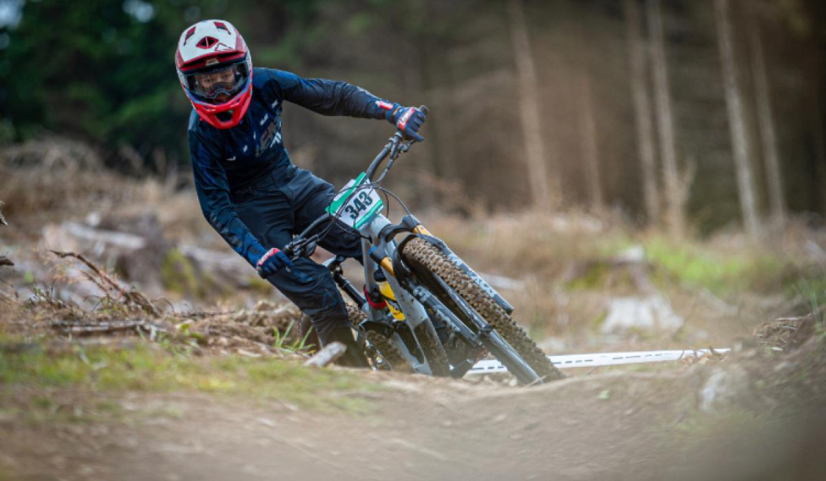 Donegal rider Morris retained by top mountain bike team - Donegal Live