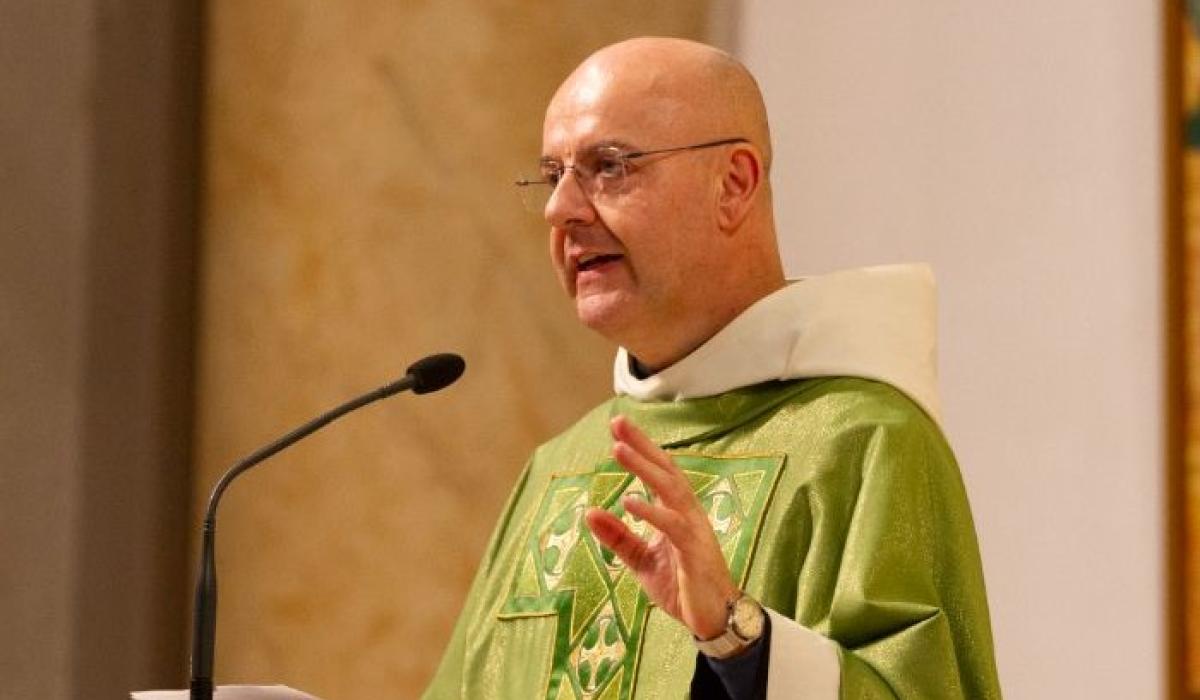 In Pictures: Fr Vincent Finnegan’s farewell Mass in Ballyshannon - Page ...