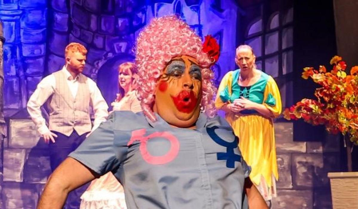 In Pictures: Babes in the Wood delights and dazzles Pettigo audiences ...