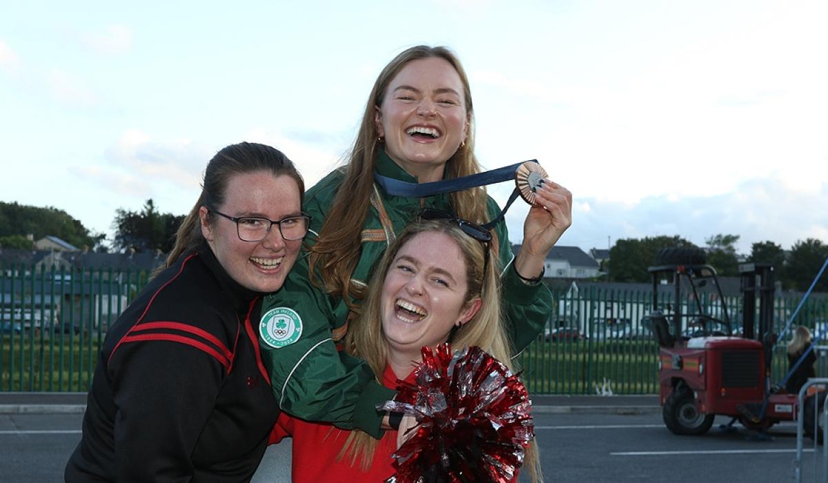 In pictures: Miles of smiles as Mona McSharry lights up Ballyshannon ...