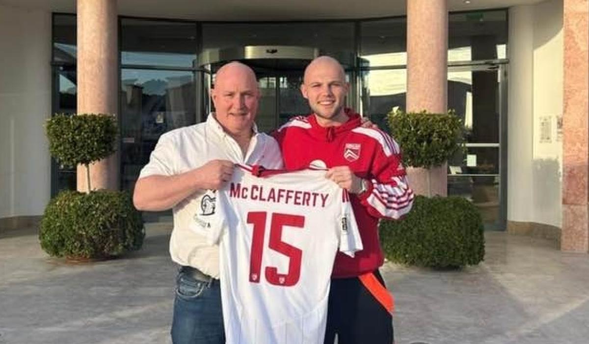 Patrick McClafferty earns second cap in Gibraltar’s defeat to Czech ...