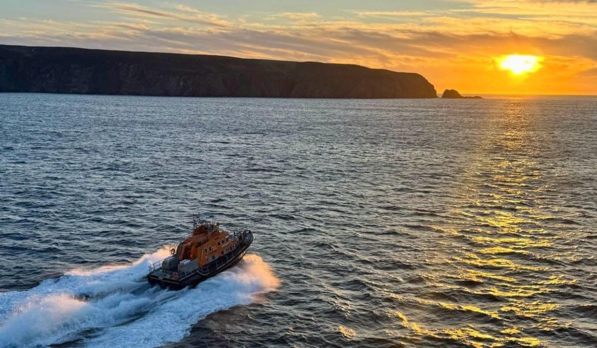 Arranmore RNLI assists two stranded individuals and performs medical ...