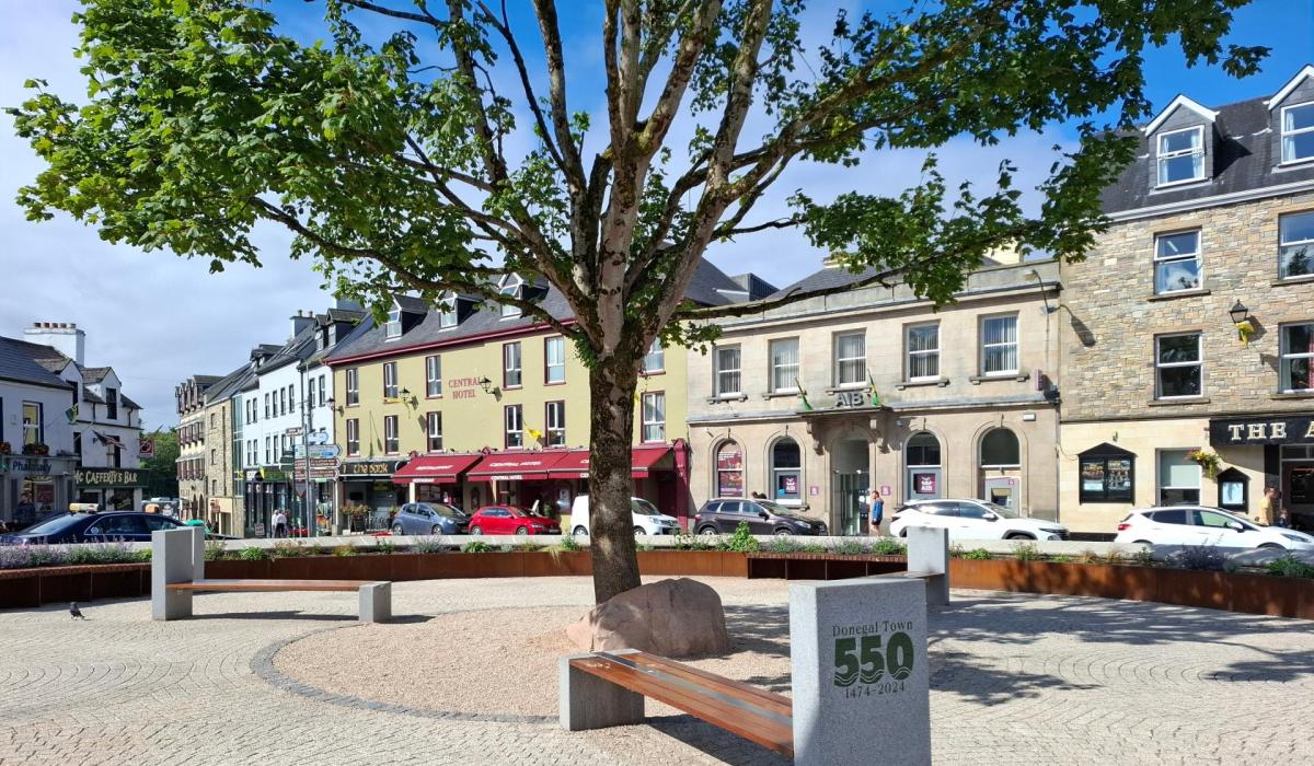 Shop window smashed at the Diamond in Donegal Town - Donegal Live