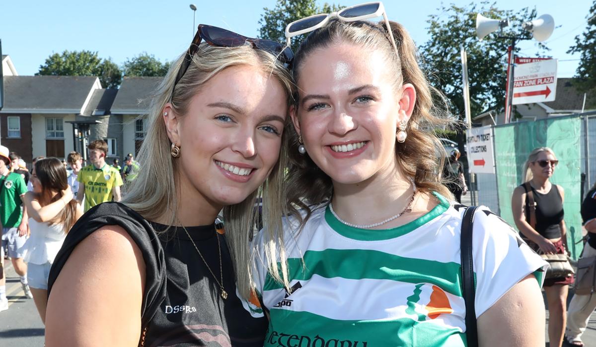 Ayushi jaisawal nude sex she is a small frame adorable