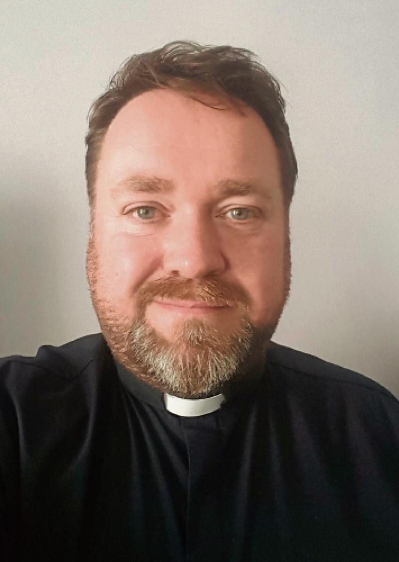 Popular priest departs from ordained ministry after 23 years - Donegal Live