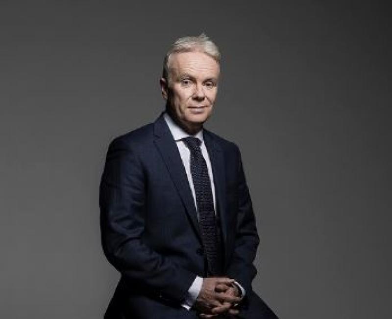 Dragon’s Den presenter Richard Curran to tell Donegal businesses how ...