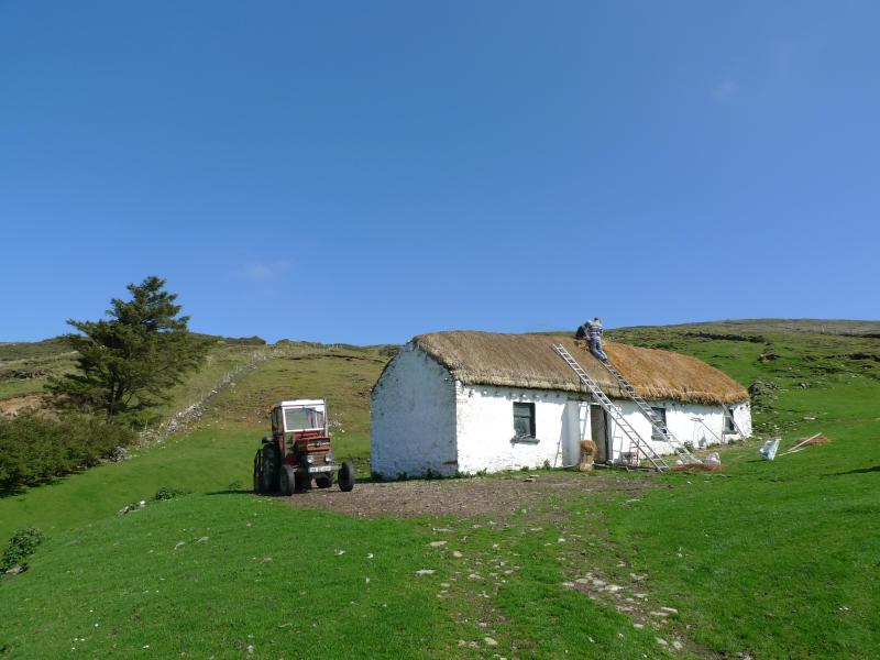 Fund could help preserve Donegal's iconic thatch cottages - Donegal Live