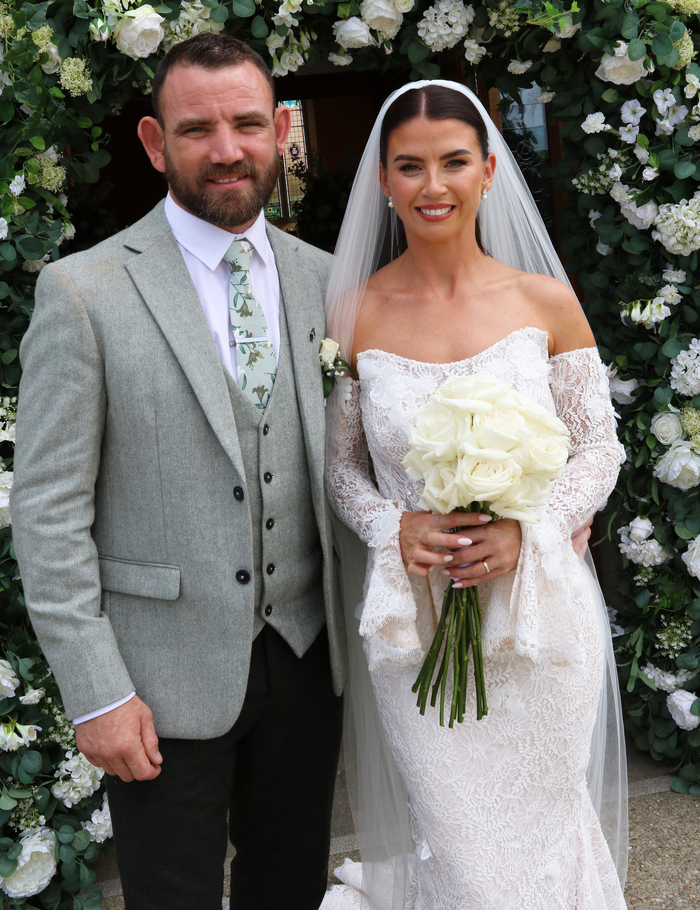 In pictures: Wedding of Shona McGrory and Garbhan Friel in Fahan and Buncrana - Page 2 of 36 ...